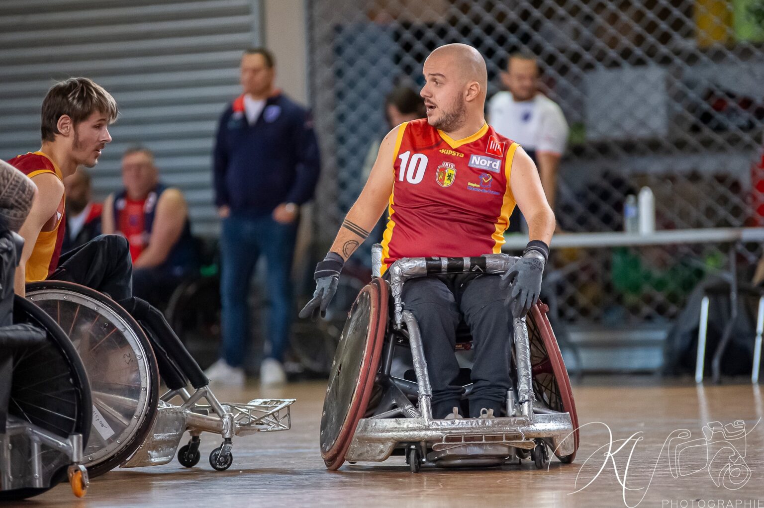 Présentation de notre équipe de rugby-fauteuil en vidéo - LILLE RUGBY ...